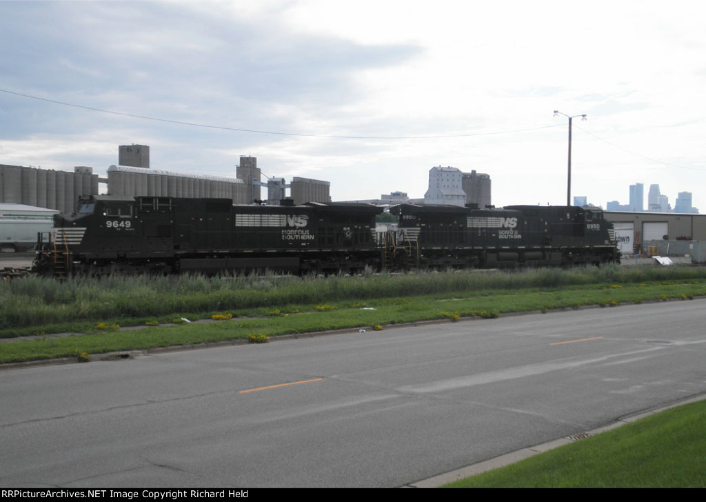 Thuroughbred Visitors